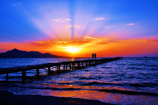 15+ Beautiful Sunset Backgrounds | FreeCreatives